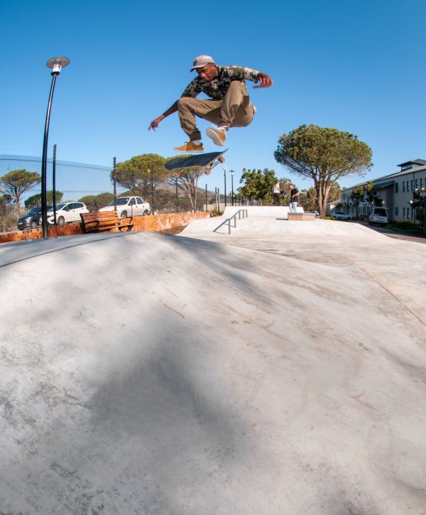 Session ‣ BackSide Skate Magazine